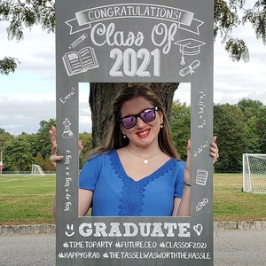 Graduation Selfie Frame Chalkboard Photo Prop Poster Sign | Etsy