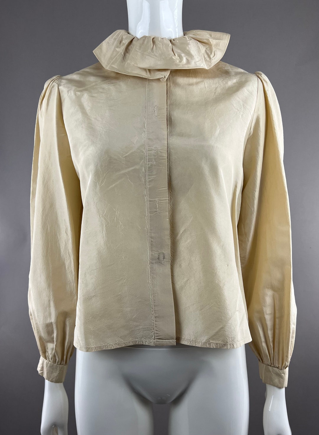 80's Morioka Sachiko Tan Silk Blouse W Ruffled Collarsecretary's ...