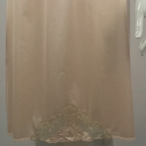 1970's Vanity Fair Champagne Pink Half Slip W Embroidered Accent|pink ...