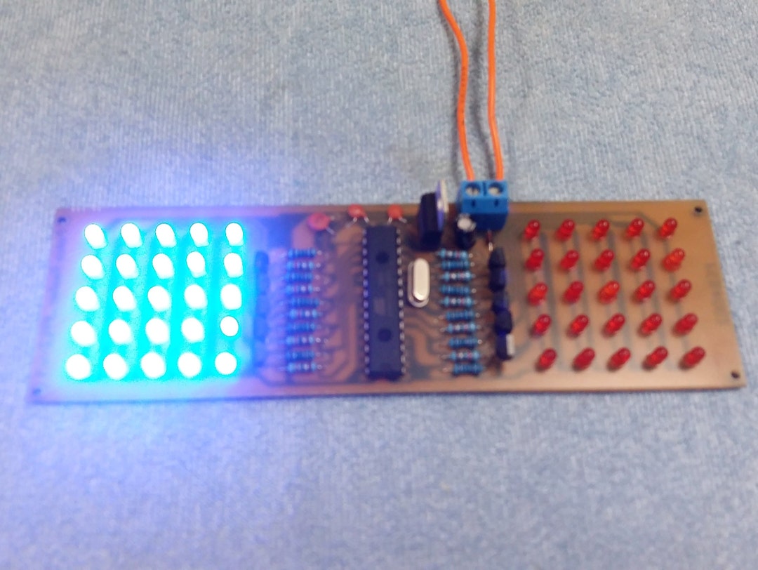Red Blue Chaser Sequencer LIGHT Show 50 LED 3mm Circuit - Etsy