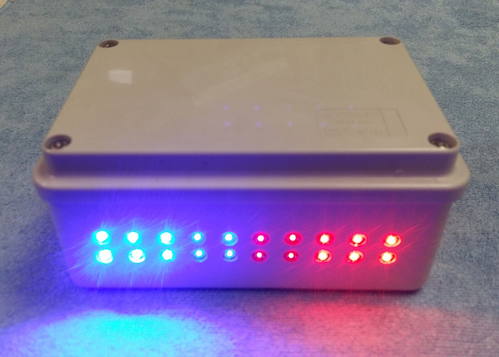 RED BLUE LED Police Flash Effect, Light Show Party Cube Strobe Box ...