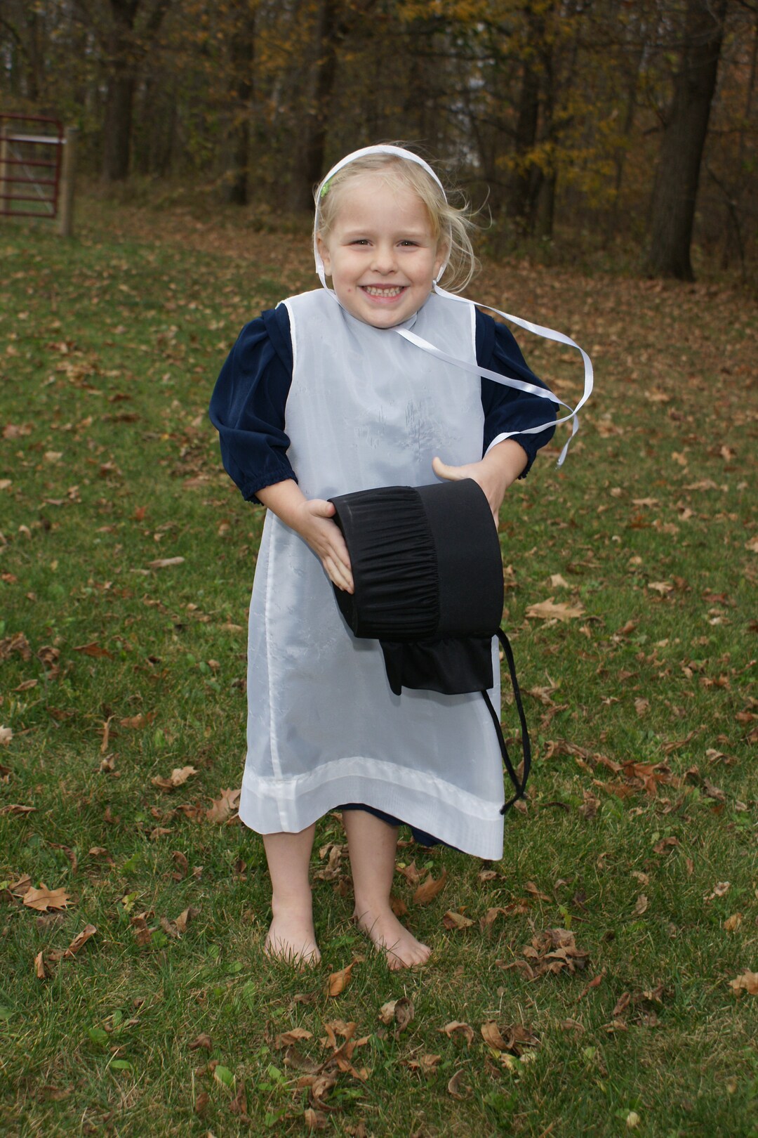 Amish Girl's Black Bonnet With Strings - Etsy
