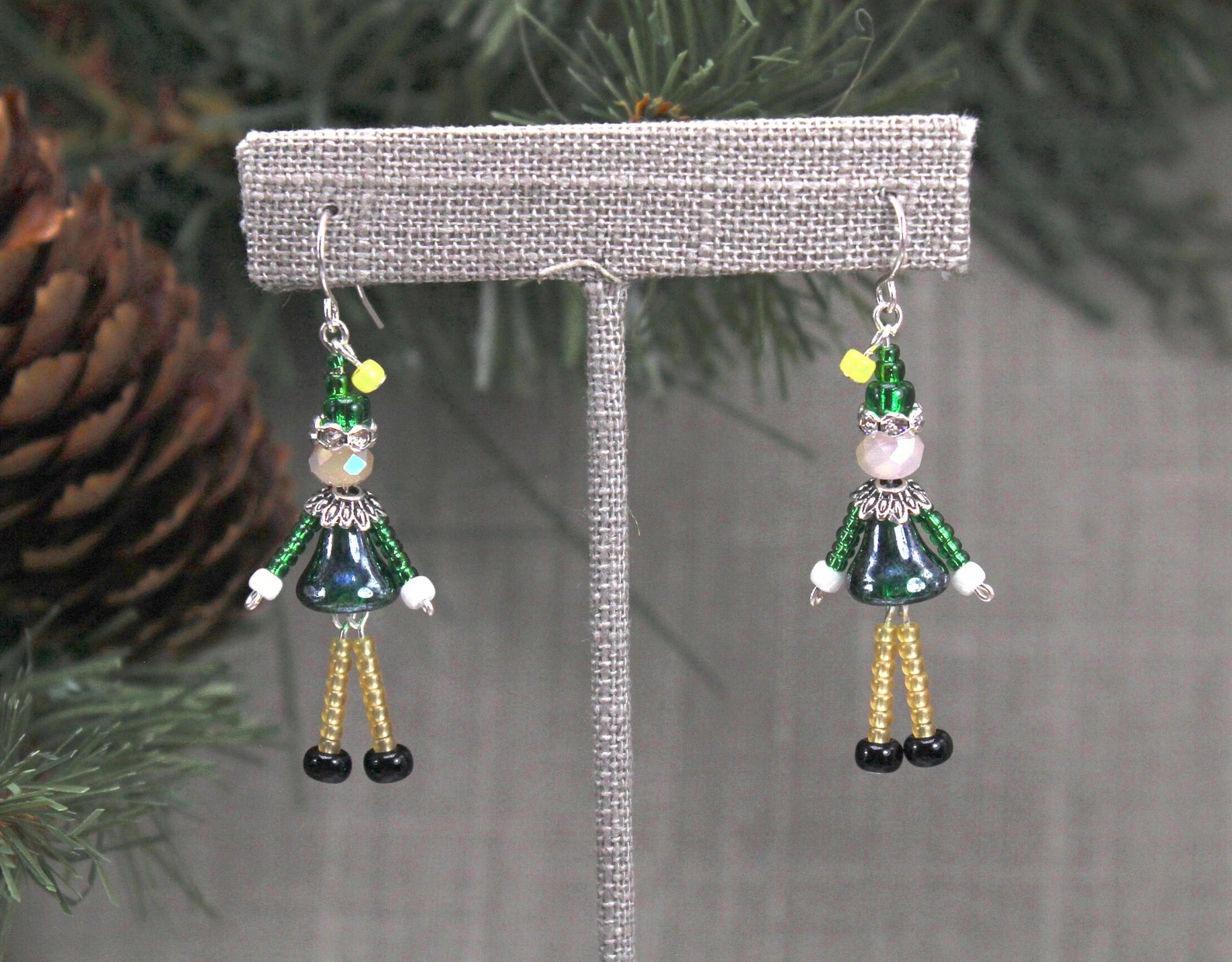 Elf Dangle Earrings Christmas Elf Earrings Santa Dangle - Etsy