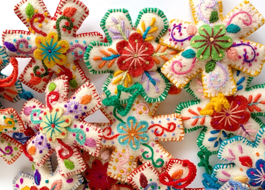 Embroidered Wool Snowflake Christmas Ornament Set: Fair Trade Peruvian ...