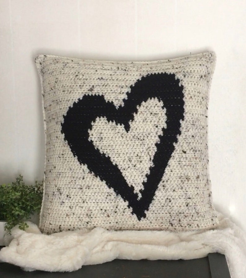 Heart Pillow Crochet Pattern Pillow Cover Statement Pillow - Etsy