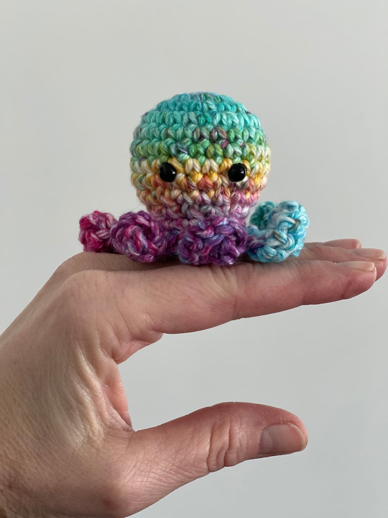 Little Octopus Crochet PATTERN, Amigurumi Octopus, Stuffed Mini Octopus ...