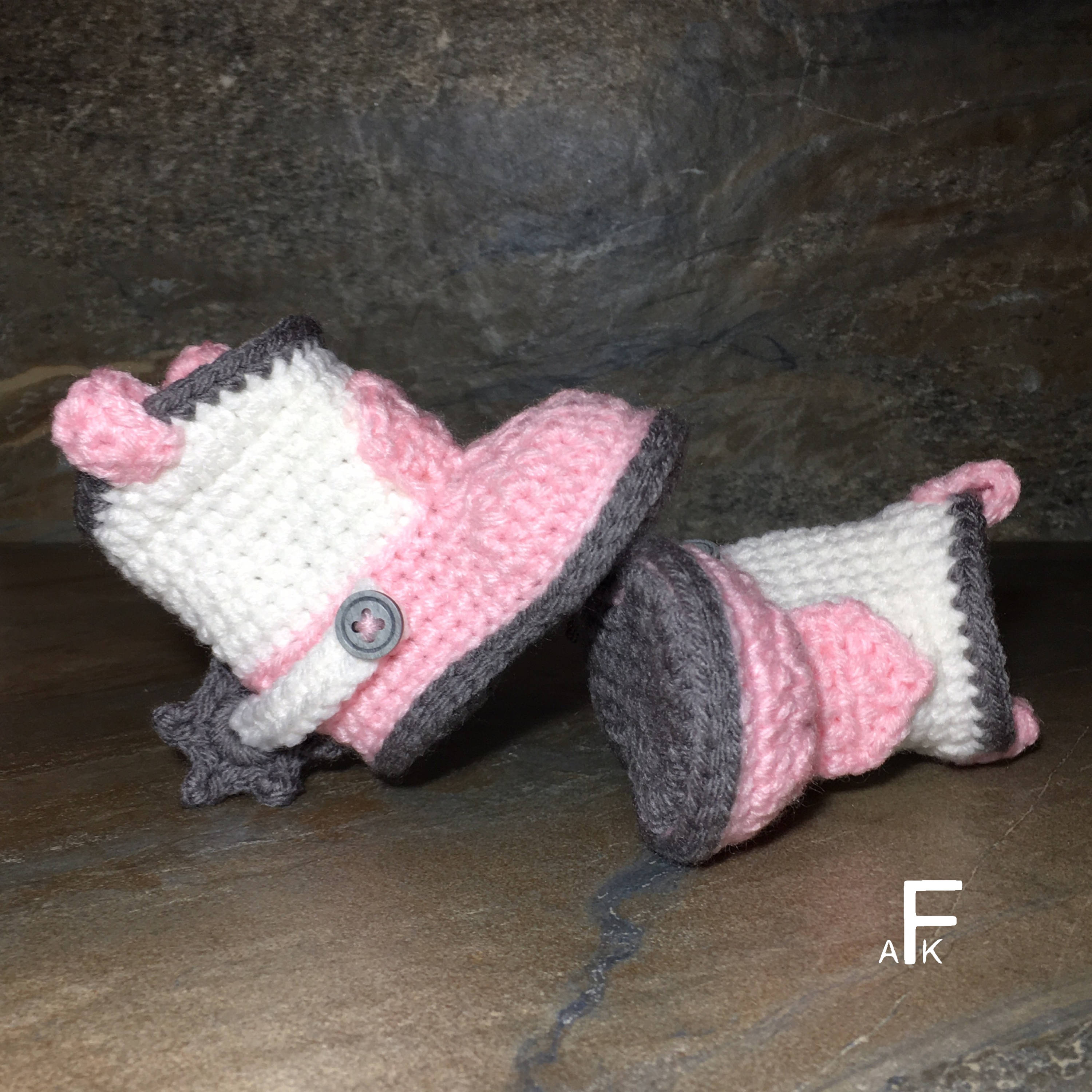 Baby Cowboy Booties Crochet Pattern/ Crochet Pattern Baby - Etsy