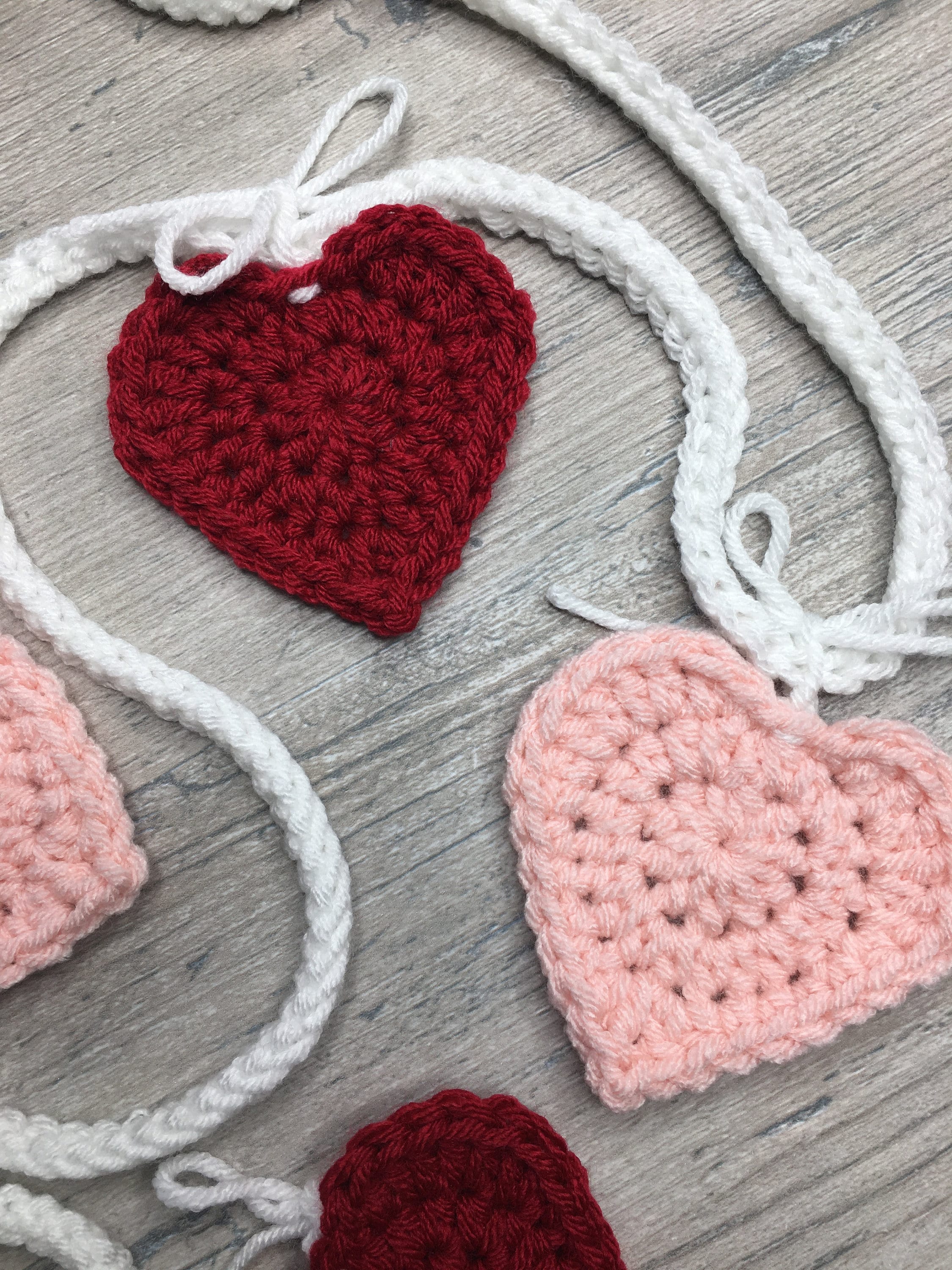 Heart Garland Crochet PATTERN Valentines Day Decorations - Etsy