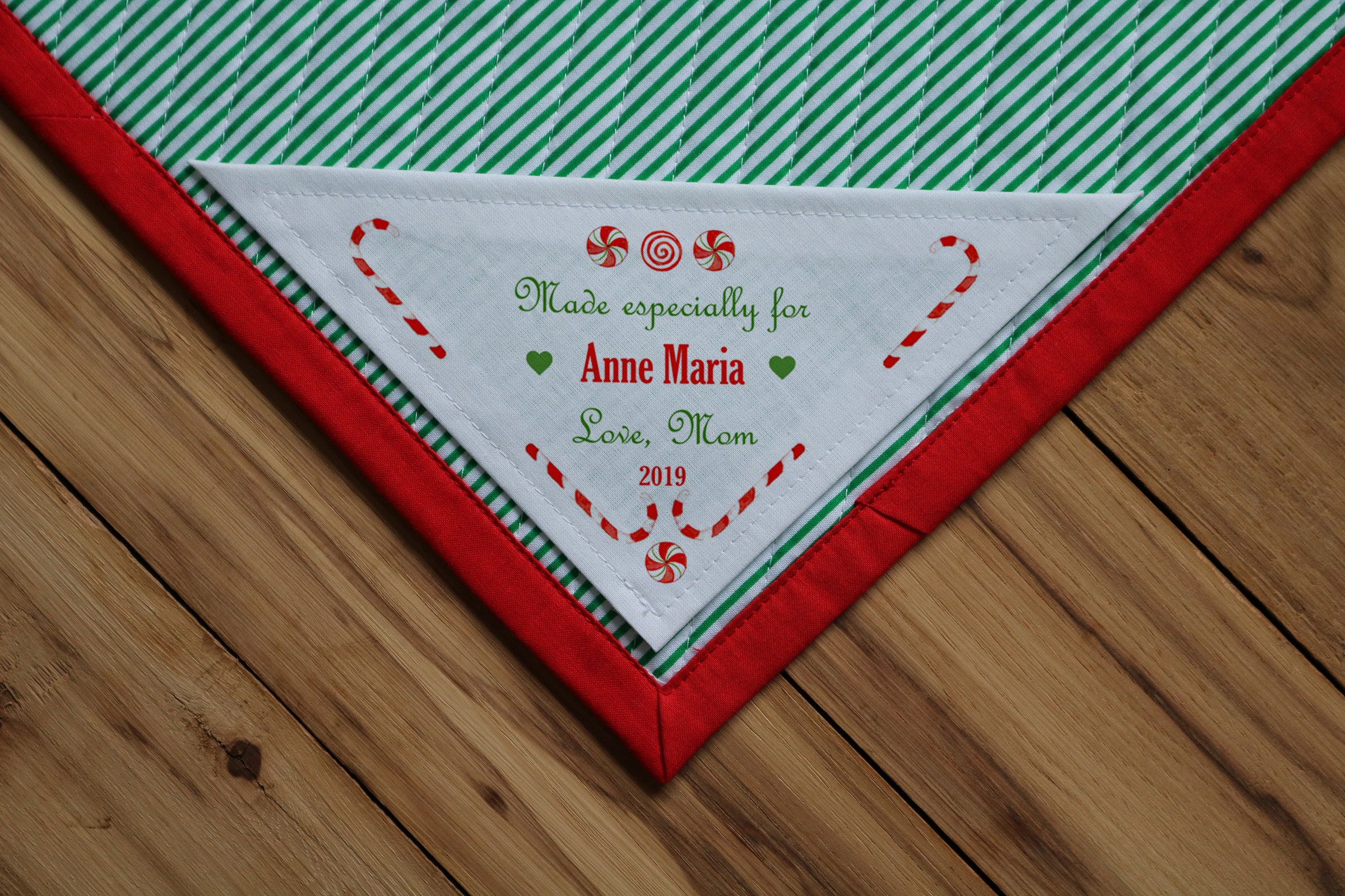 Christmas Corner Labels Triangle Quilt Label Personalized | Etsy