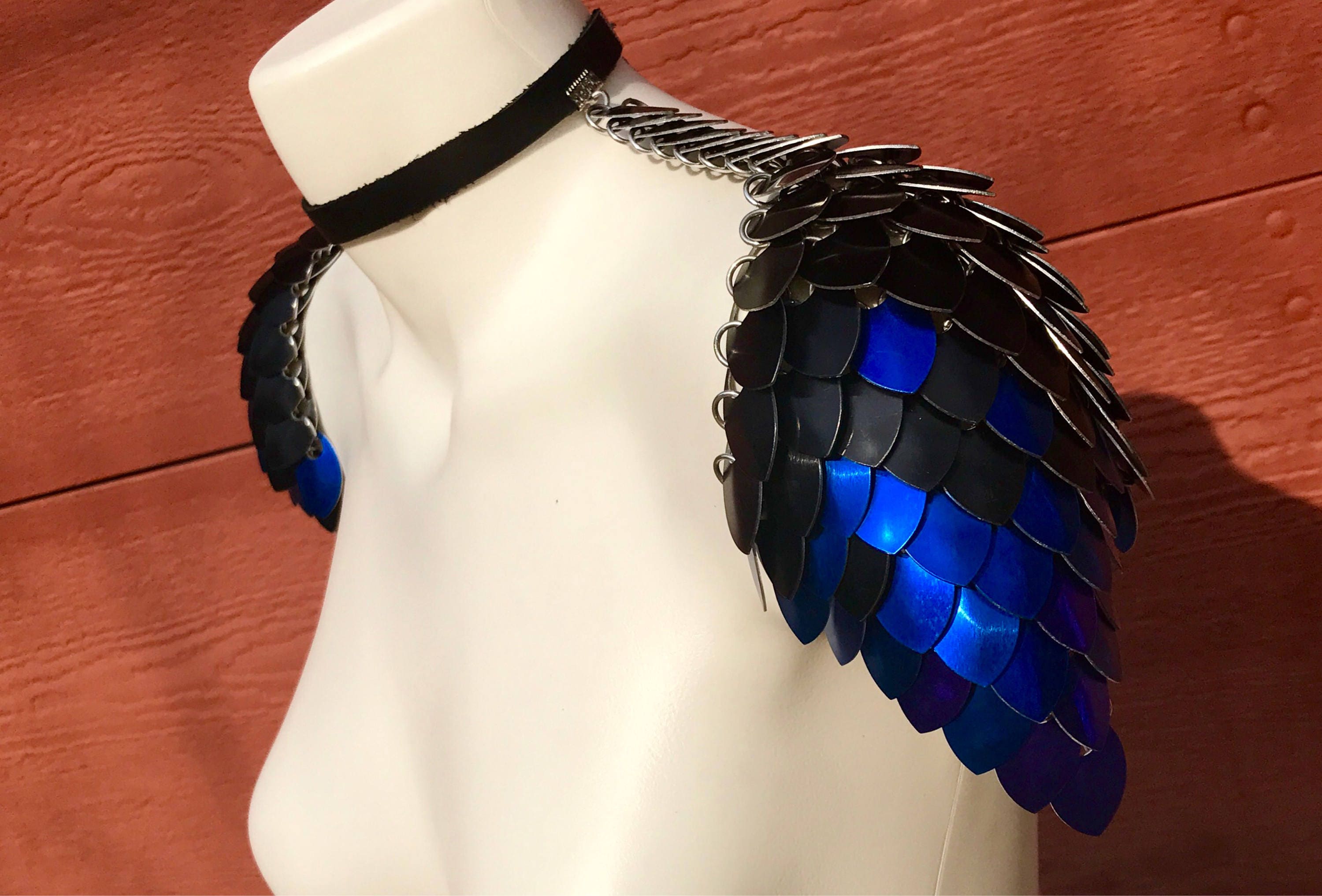 Scale Mail Shoulders Scalemail Armor Shoulders Dragon Scale Pauldrons ...