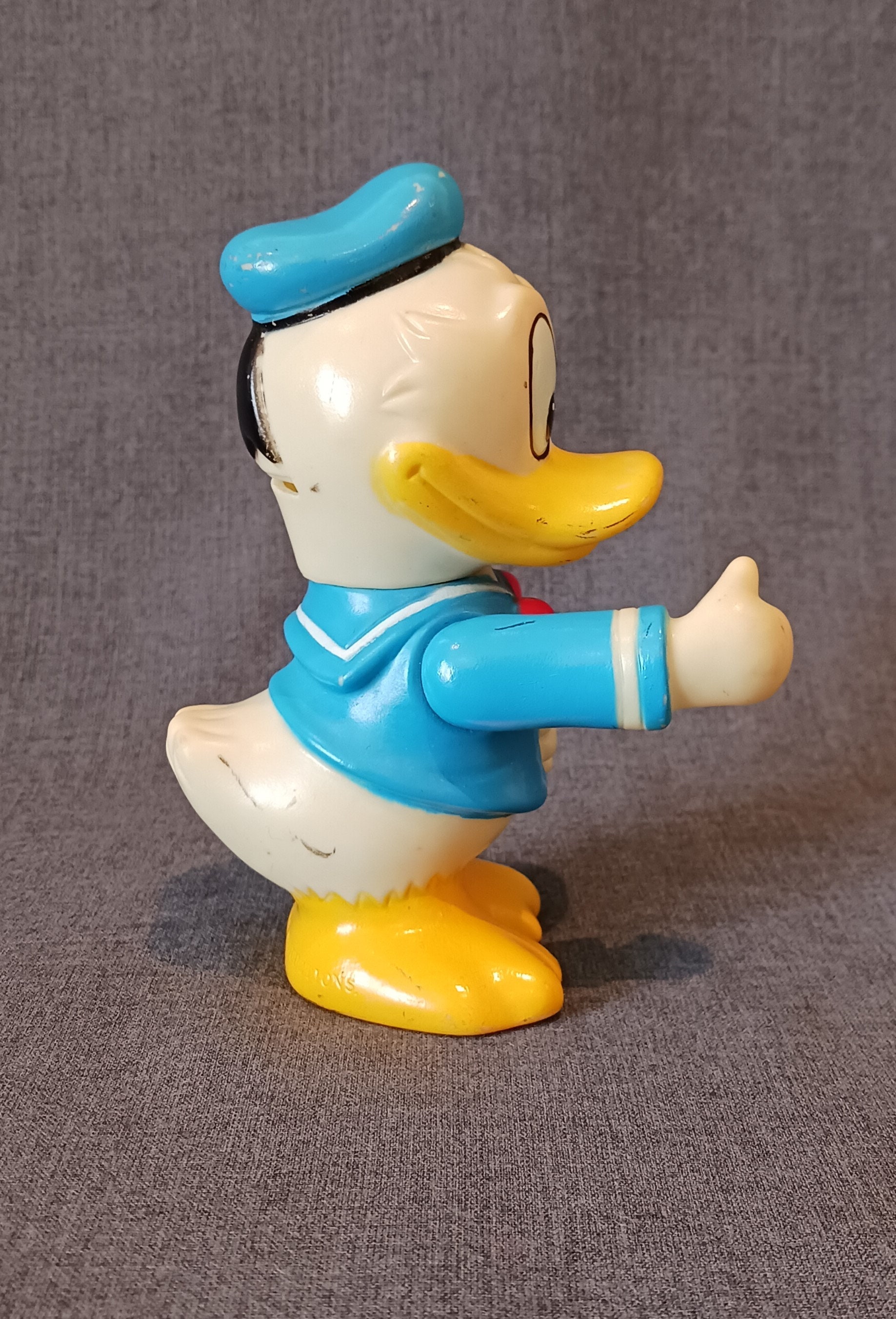 Vintage Walt Disney Donald Duck Bank , 6” Tall With Adjustable Arm ...