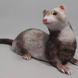 Ferret Figurine : Custom Coloring Available - Etsy