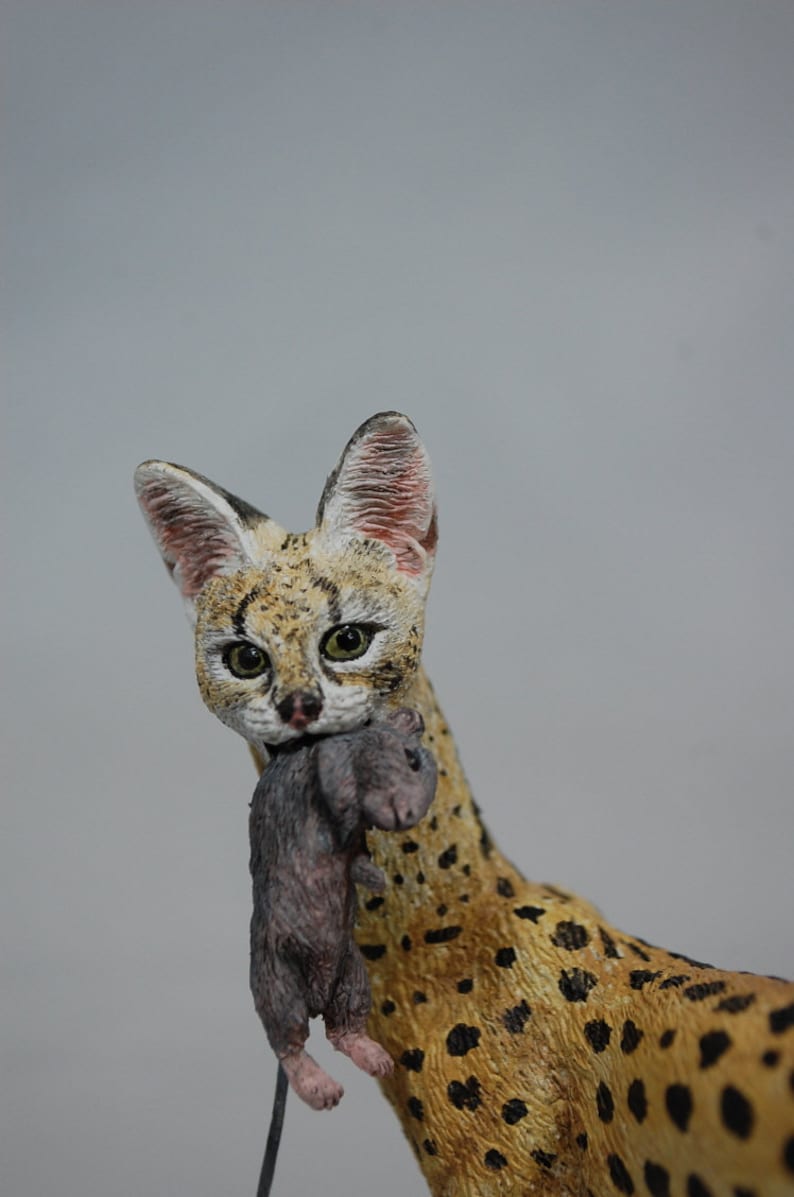Servalcat Figurine(i Take This Mouse) - Etsy
