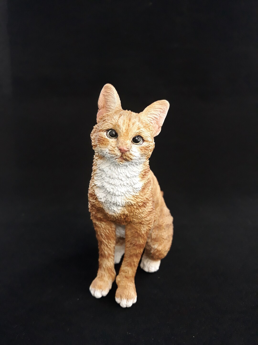 Springtime Cat Figurine : Custom Coloring Available - Etsy