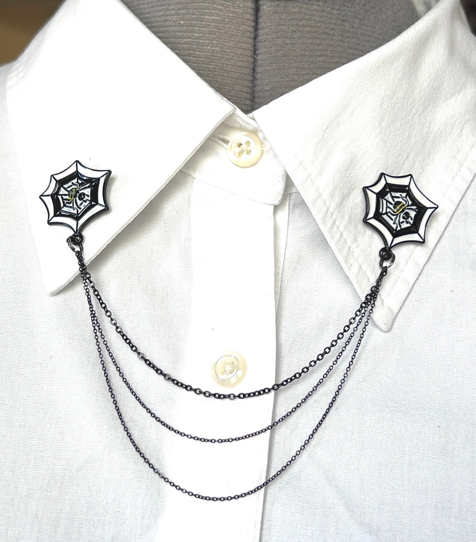 Spider Web Collar Chain – Cobweb Collar Pin – Spider Net Lapel Pin ...