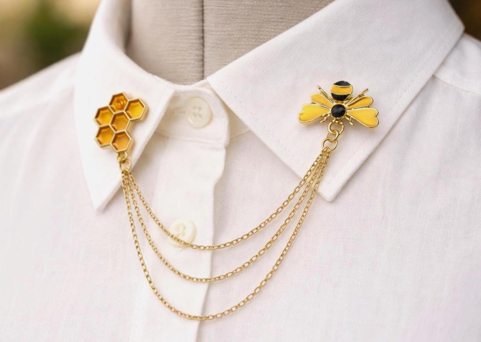 Enamel Honey Bee & Honeycomb Collar Chain Brooch Gold Bumblebee Lapel ...
