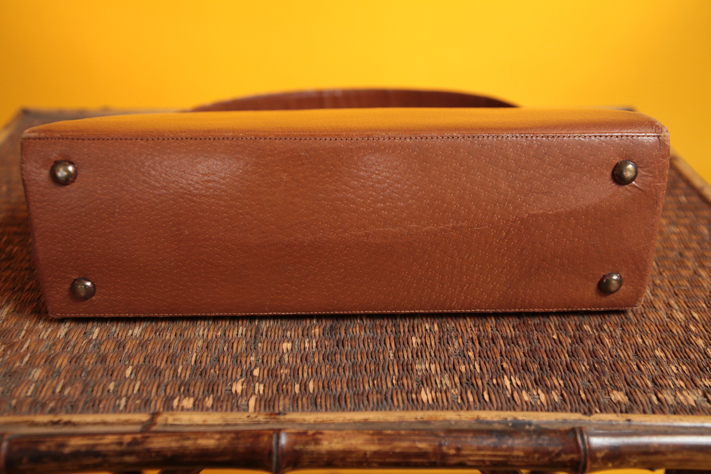 Vintage Handbag 1950s/ 1960s Brown Tan Leather Structured Handbag Mod Bag Pin up Bag Made in ...
