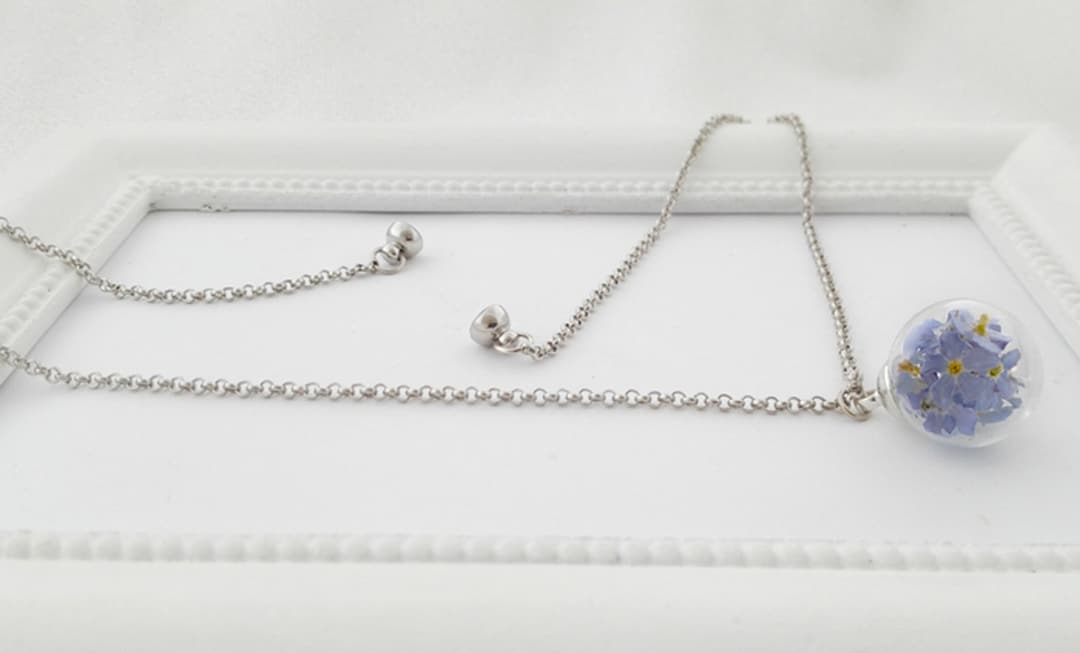 Forget-me-not Chain Magnetic Clasp - Etsy