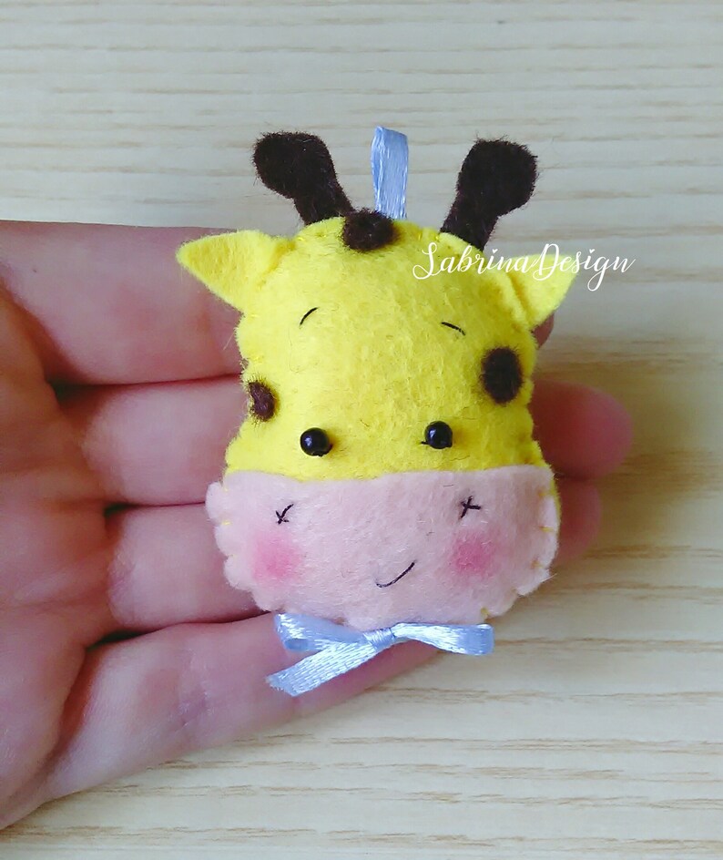 Giraffe Felt Favors, Giraffe Favors, Baptism Favors, Baby Shower ...