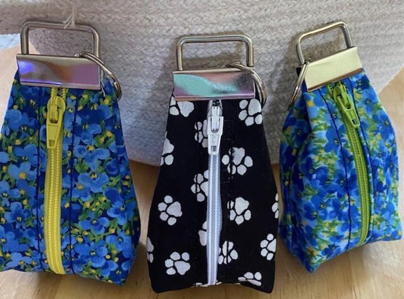 ITH Zipper Pouch/key Fob With a Little Machine Sewing, 5x7 Hoop - Etsy