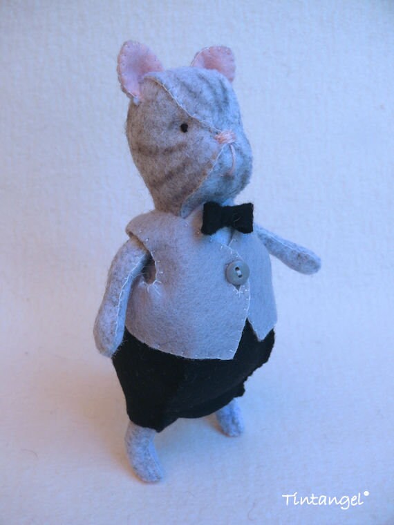 Dress to Impress House keeper and Butler costume PDF | Etsy