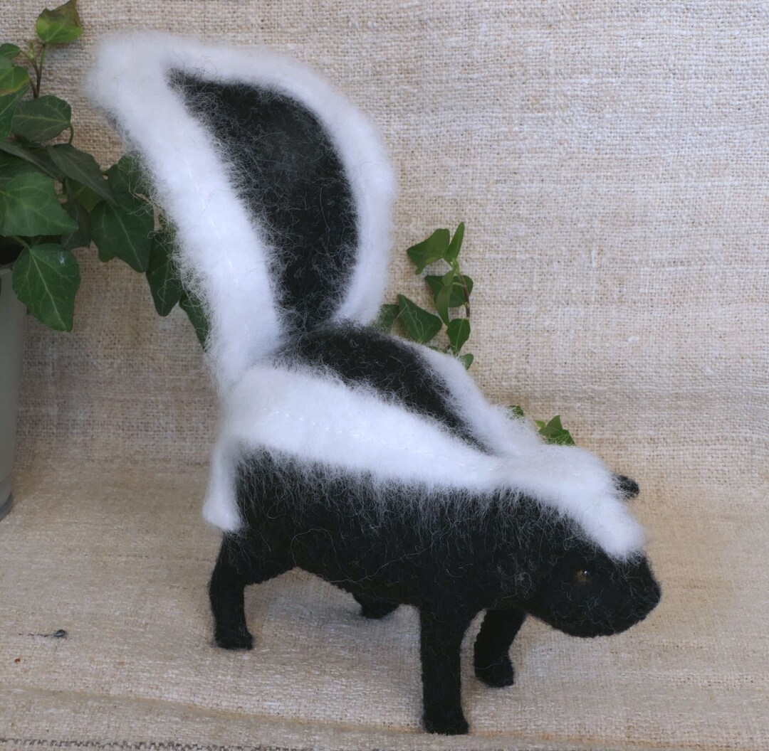Skunk - PDF Felt Pattern - Instant Download - Etsy