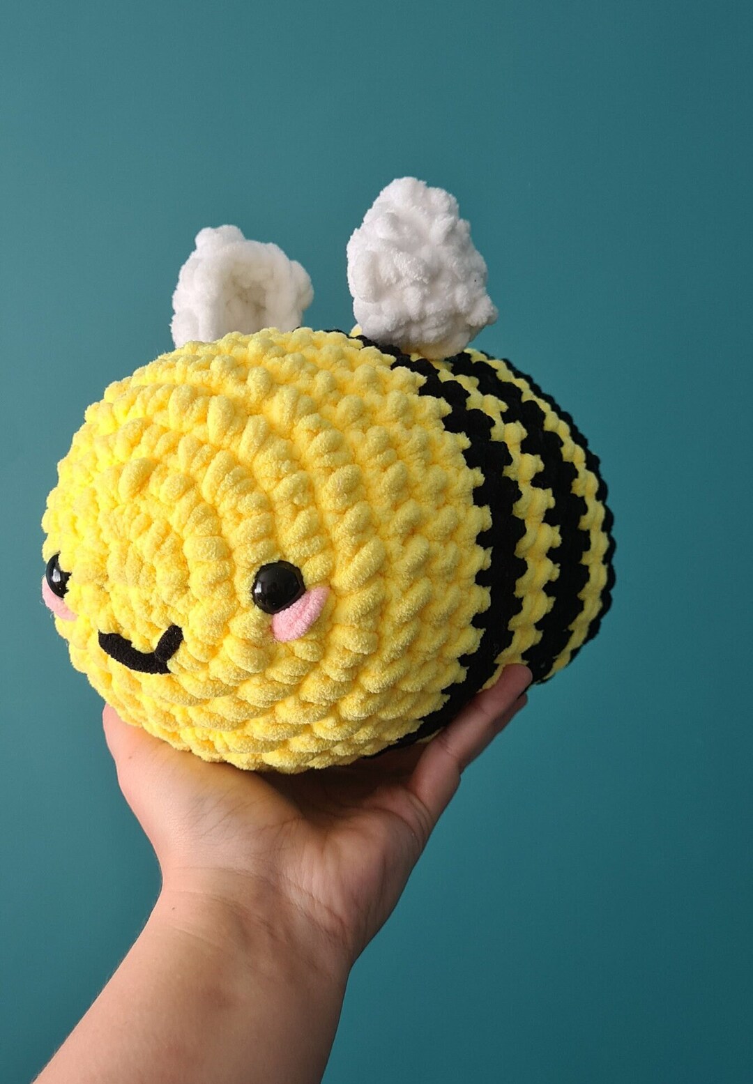 Mama Bees: Crochet Plush Toy of a Big Bee - Etsy