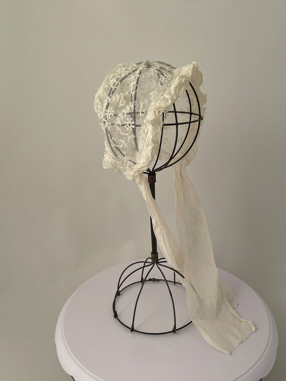 vintage antique bonnet - Gem