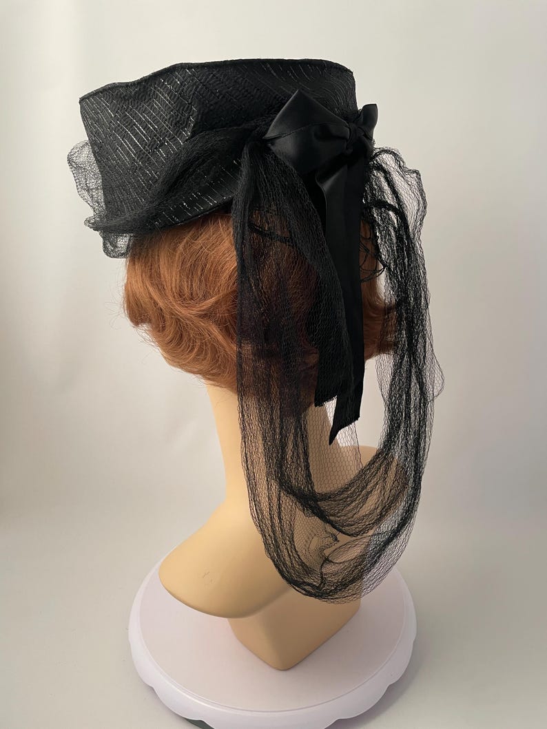 Ladies 1940s Hat, 1940s Pillbox Hat, 1940s Black Pillbox, 1940s Perched ...