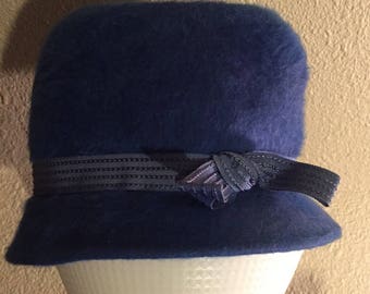 Messenger hat | Etsy