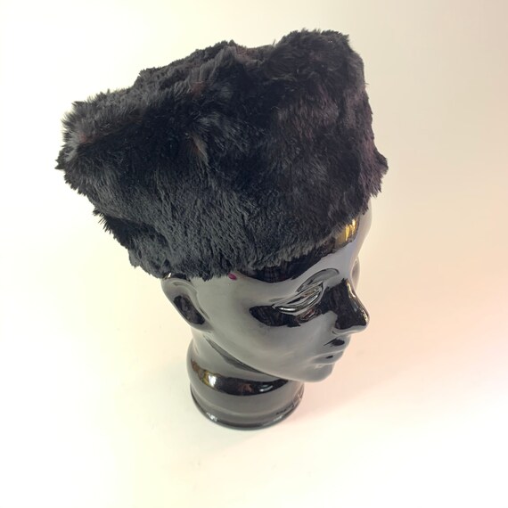 Vintage Deborah Exclusive White Rabbit Fur Hat Cap - Gem