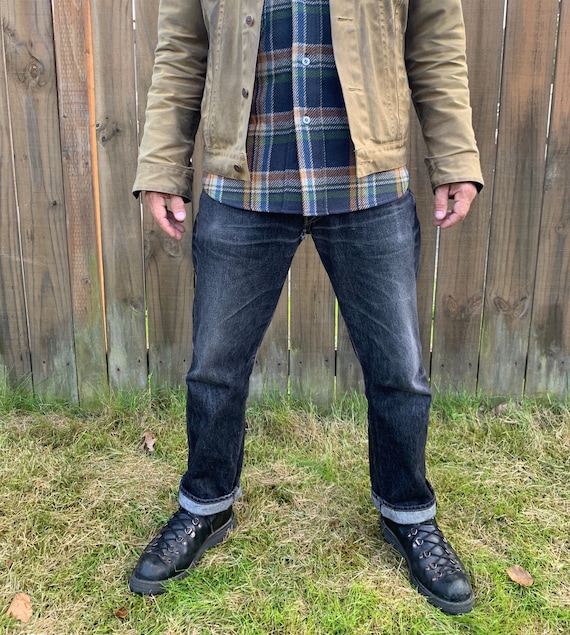 Levi's 501 W32 X L30 1980's Original Riveted Dark Wash Grey Levi's 501 W32 X L30 1980's Original Riveted Dark Wash Grey
