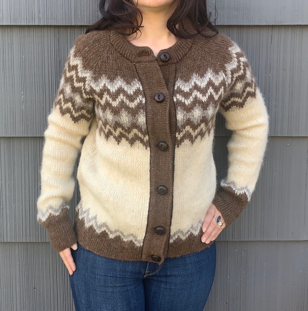 Vintage Brown Bison Kalpakian Knitting Mill Wool Ivory White Brown ...