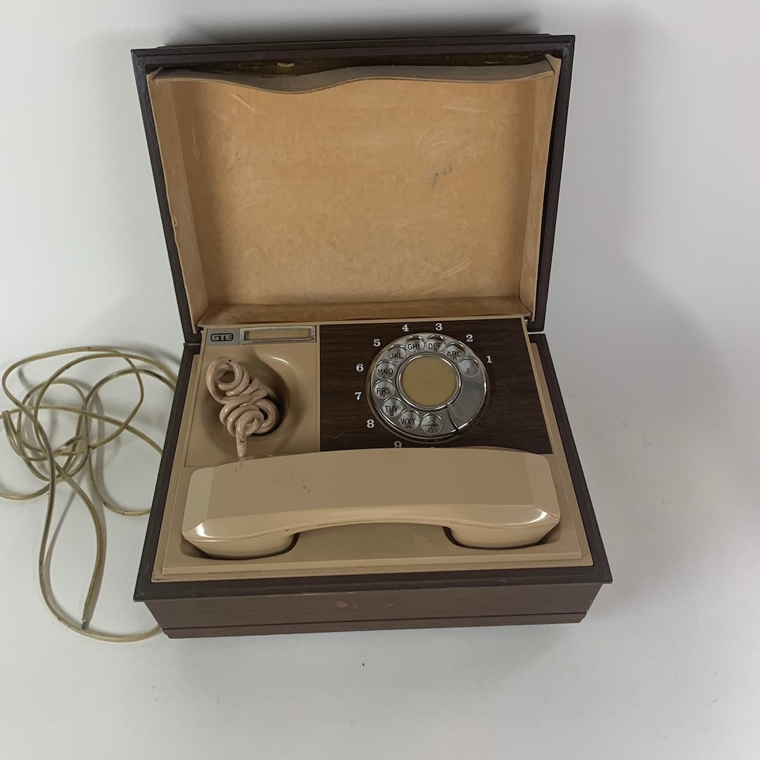 Vintage Bird Dog Rotary Corded Table or Desk Home Office Telephone ...