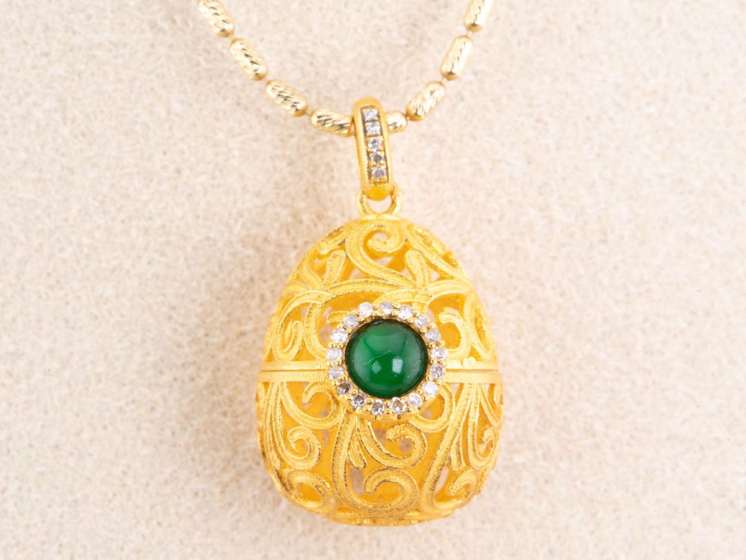 18K Gold Keepsake Sachet Openable Egg Basket With Jadeite and Diamond ...