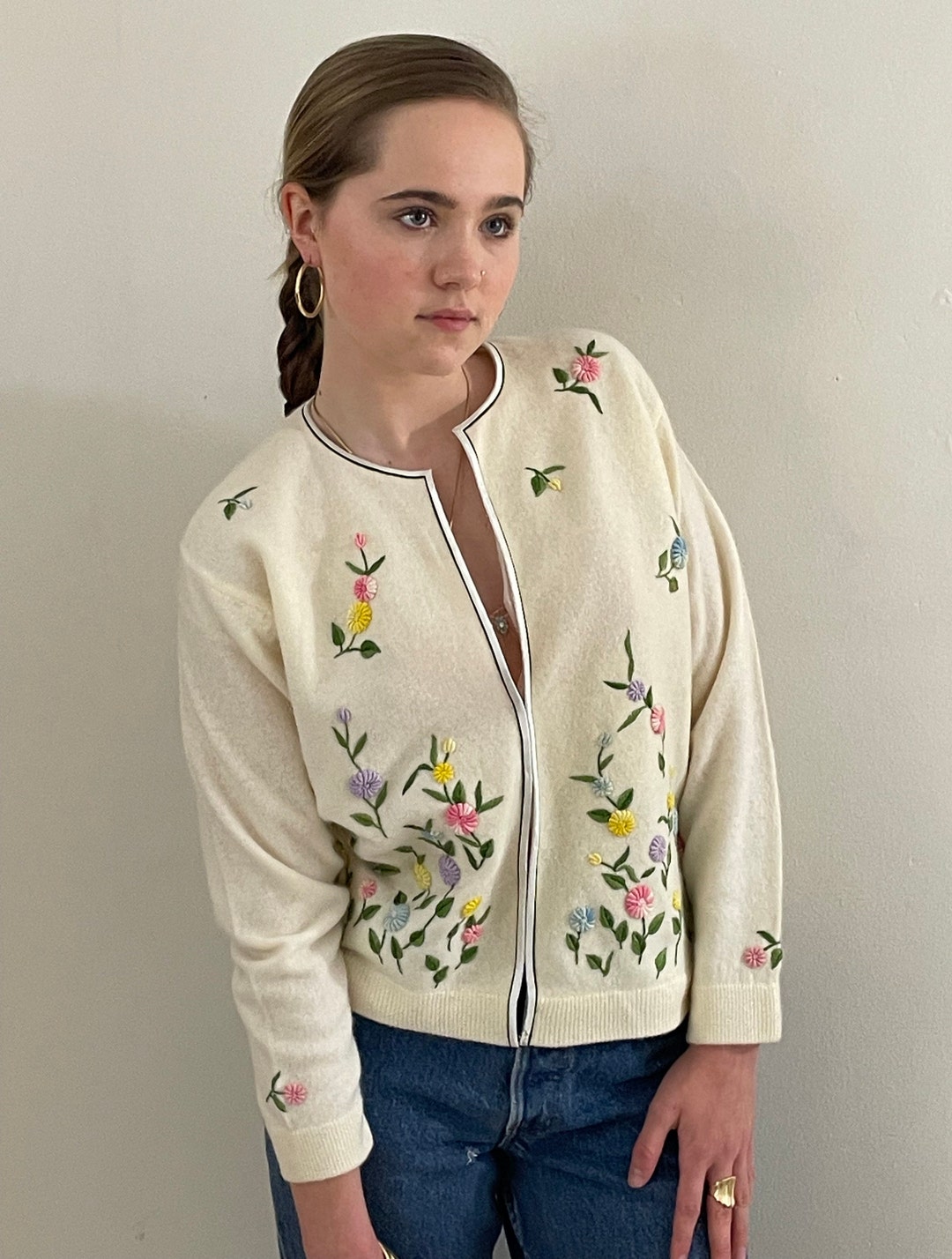 60s Hand Embroidered Cardigan / Vintage Creamy White Lambswool - Etsy