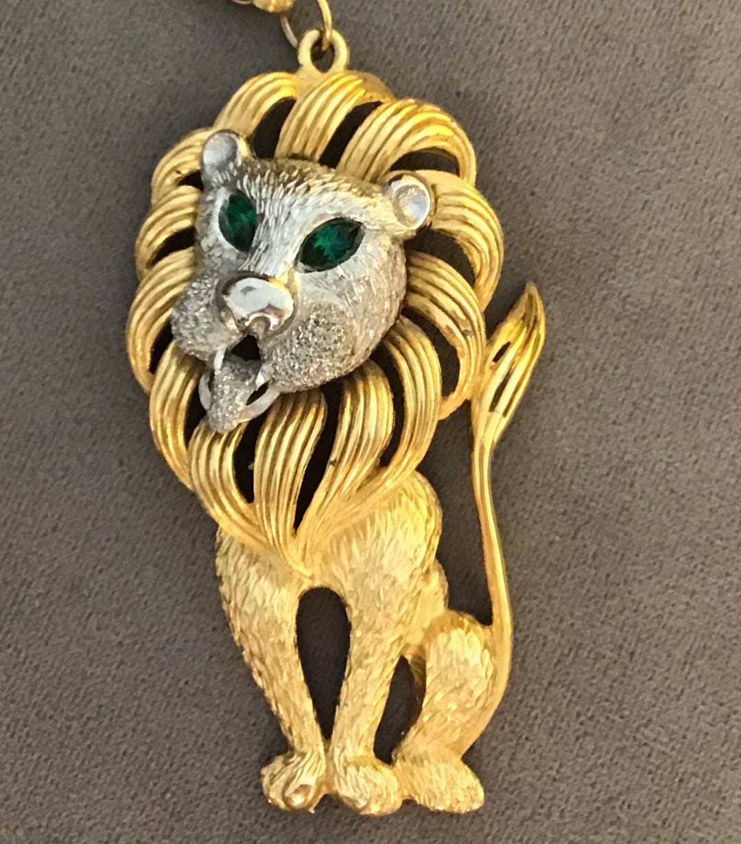 Large Lion Pendant and Chain - Etsy
