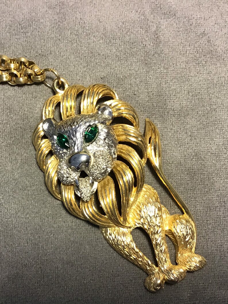 Large Lion Pendant and Chain - Etsy