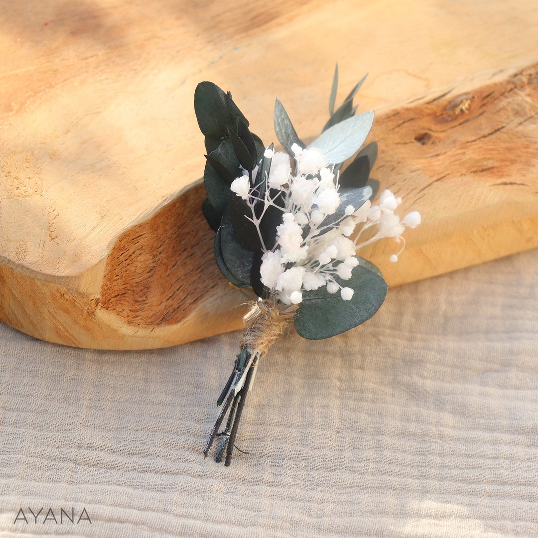 Buttonhole LEGERETE for Groom in White and Green Preserved Flowers Boho ...