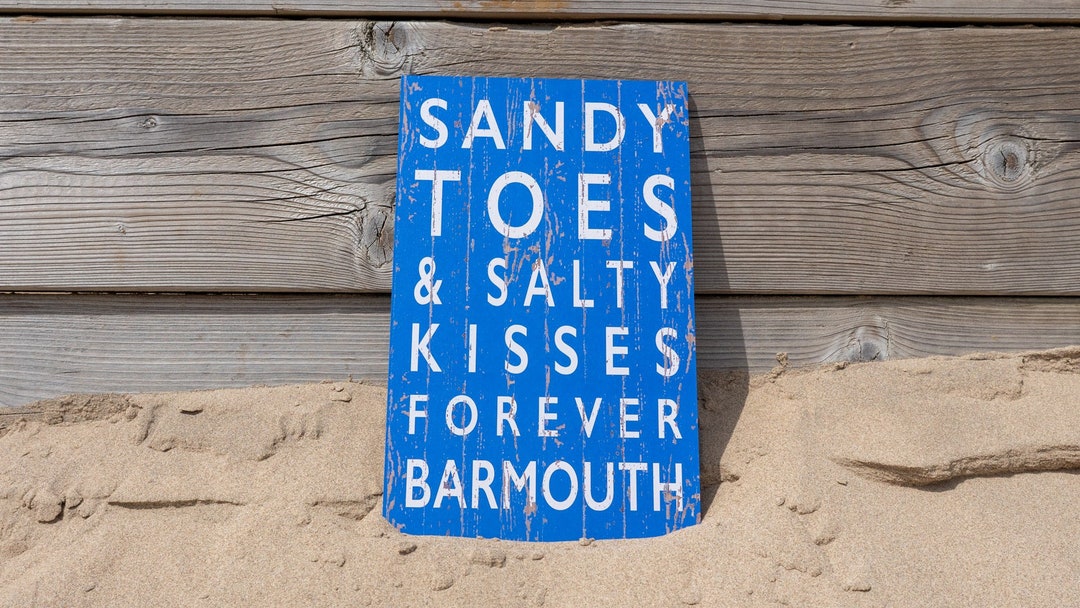 Barmouth Sandy Toes & Salty Kisses Wooden Sign - Etsy