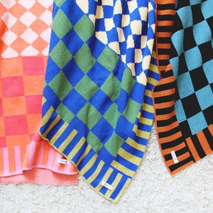 Diamond Checkerboard Pattern Mix & Match Knit Throw Blanket in Melt My ...