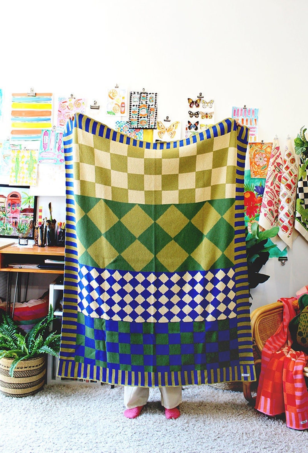 Diamond Checkerboard Pattern Mix & Match Knit Throw Blanket in One of ...
