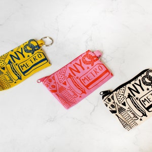 New York Screen Printed Zipper Card Pouch With Key Ring - NYC Coin ...