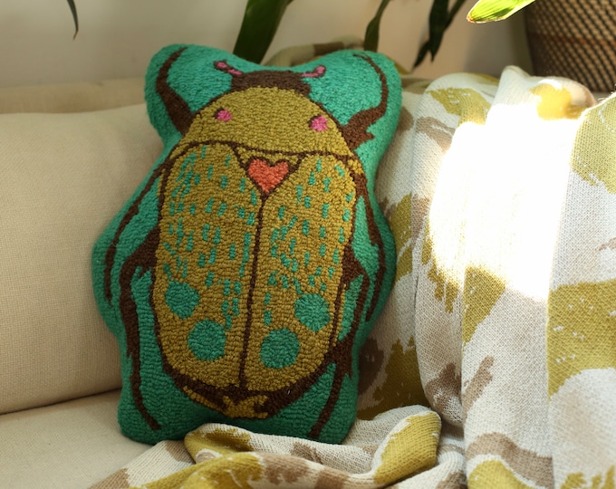 Green Beetle Hook Pillow - Decorative Garden Botanical Throw Pillow ...