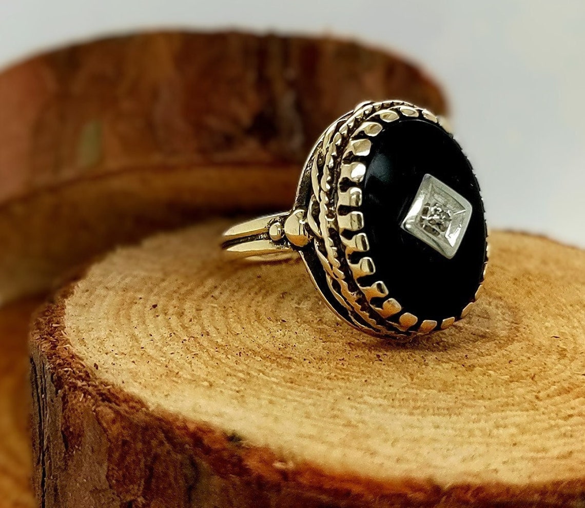 10k Victorian Gothic Inspired Mourning Ring Black Onyx - Etsy