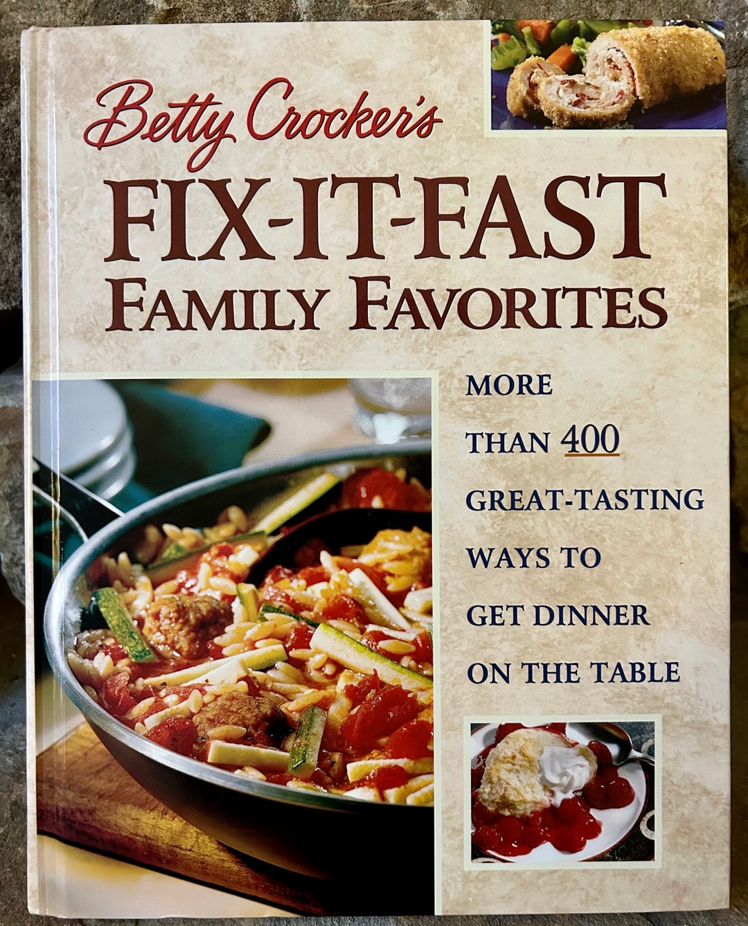 Vintage Betty Crocker Cookbook, Fix-it-fast Family Favorites, 2000 ...