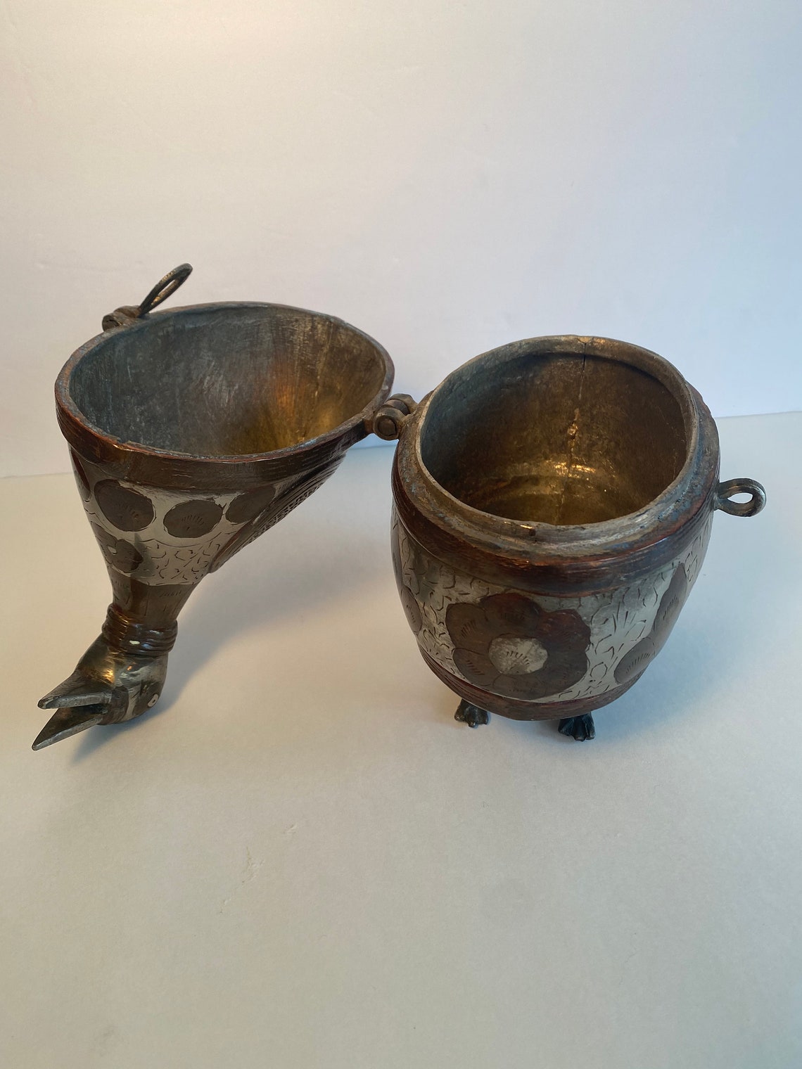 Salevintage Folk Art Metal Bird Box - Etsy