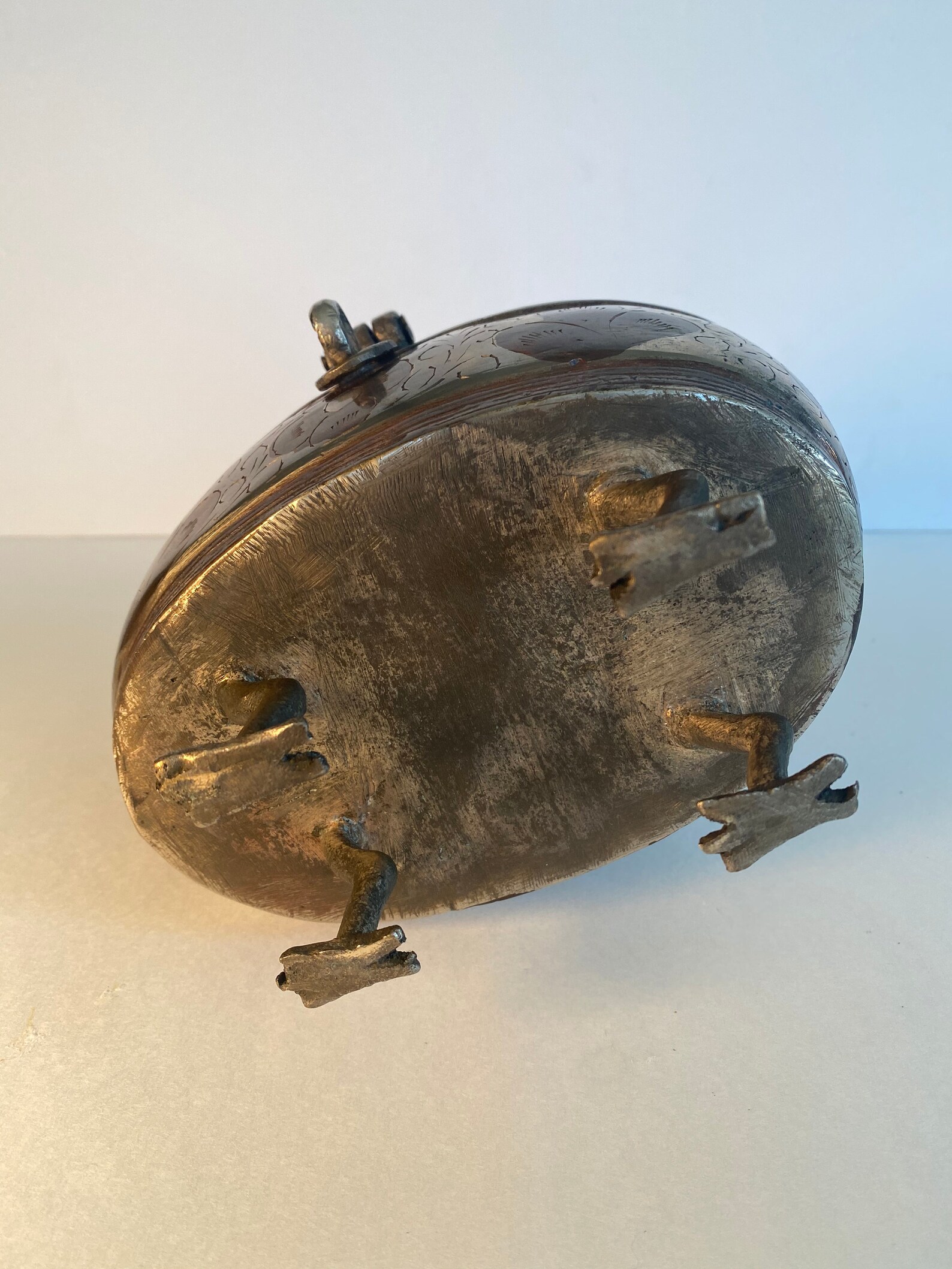 Salevintage Folk Art Metal Bird Box - Etsy