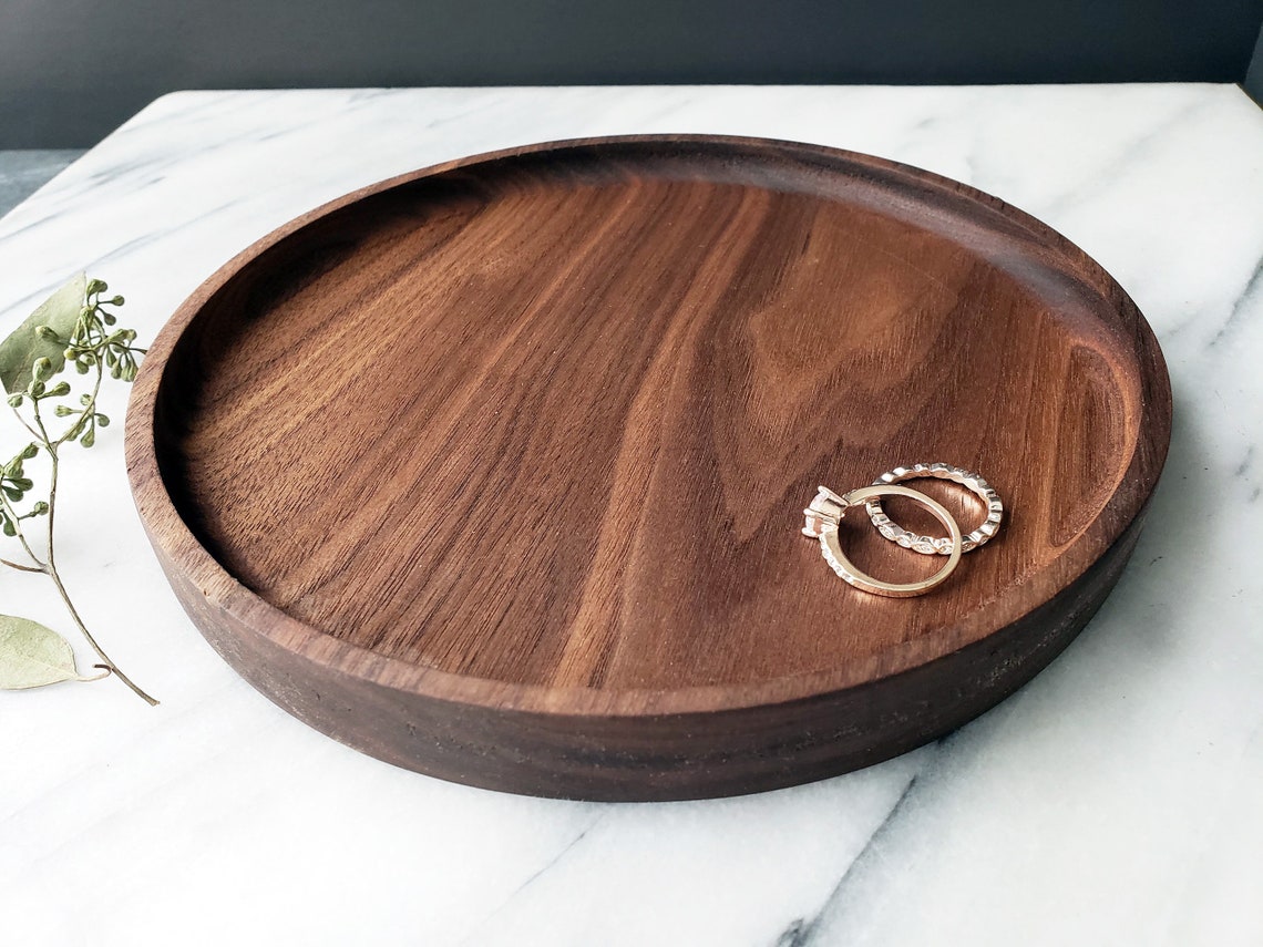 Round Wood Tray / Black Walnut / Shallow Circle Catchall - Etsy