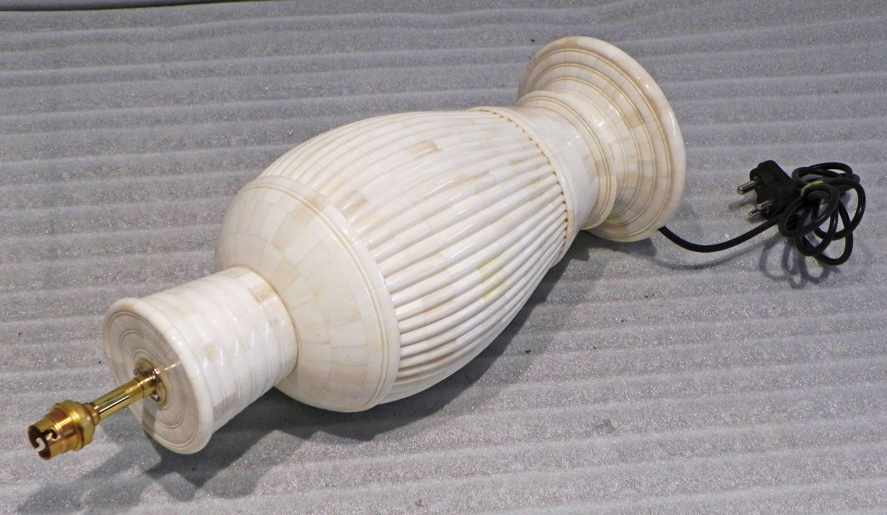 Vintage Looking Lamp , Beautiful Lamp, Desk Lamp, Table Lamp, Bone ...